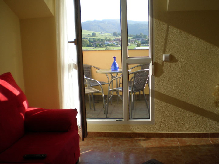 Luminoso ÁTico En Meruelo. - Arnuero