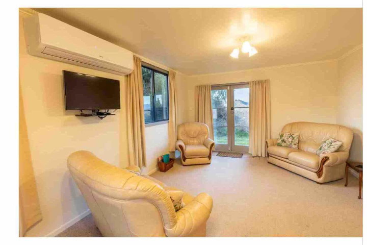 The Guest Unit Countryside Views & Keyless Entry. - New Zealand