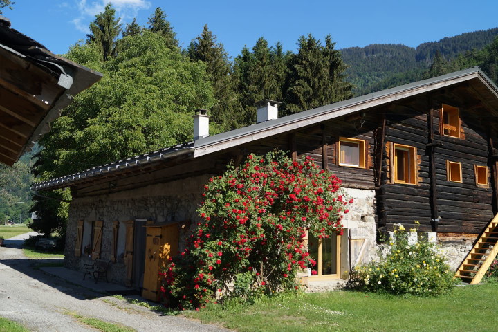 Apartment In Authentic Chalet In Beaufort - Savoie