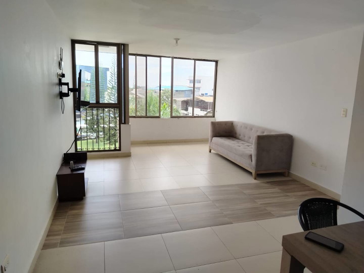 Apartamento Entero Ed. Santa Carolina 41 -Miramar - Tumaco