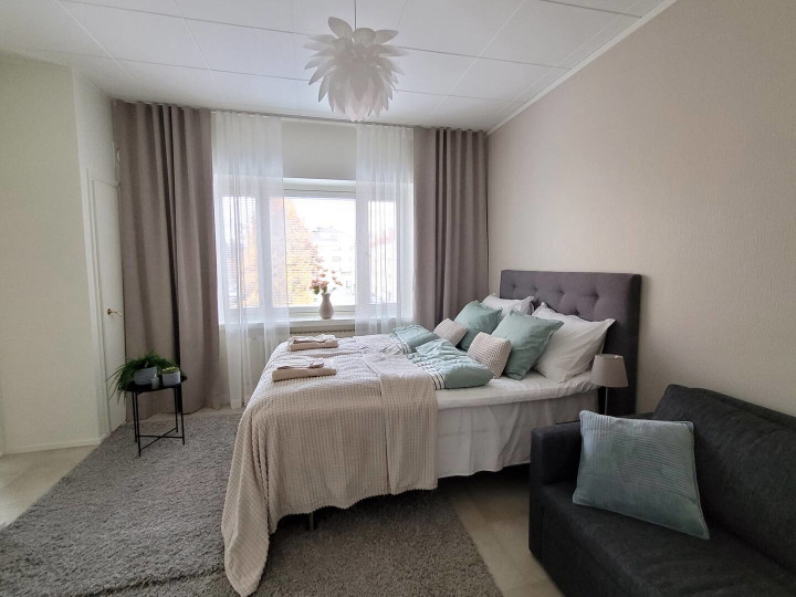 Spacious Two-bedroom Apartment In The City Center With Its Own Parking Space - Jyväskylä