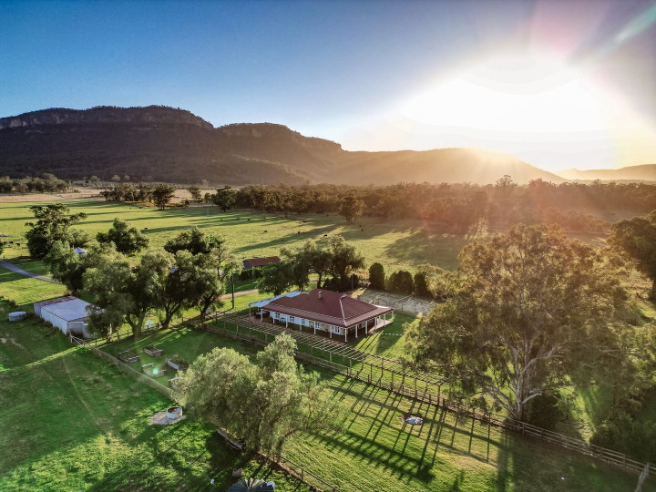 Myalla Farm, Leave The World Behind - Blue Mountains