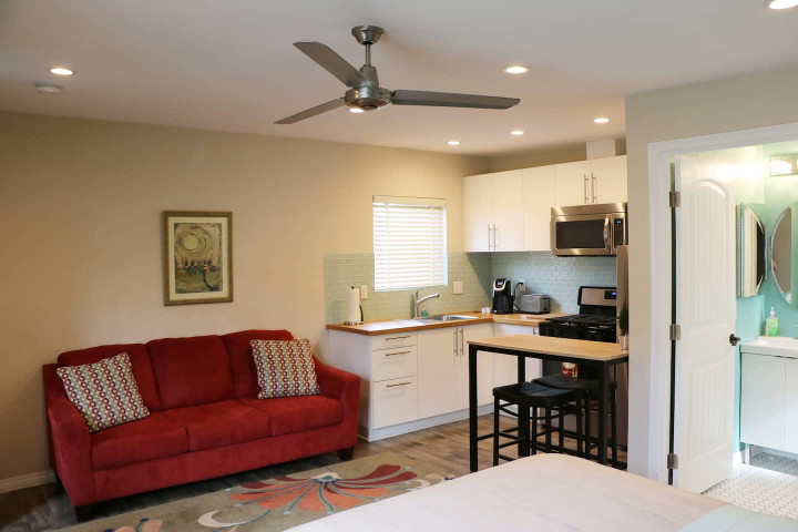 Casita Loma -Private Studio Bungalow In Point Loma - San Diego, CA