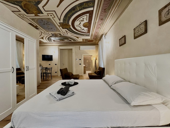 Fresco Classe Nel Cuore Di Sarnico - Provincia di Bergamo