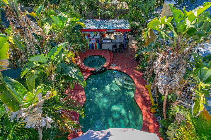 Historic Bungalow With Private Pool In Ybor City - Tampa, FL