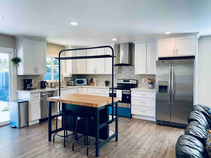 Remodeled 3br Home, 4-car Parking, Sleeps 10, Silicon Valley - Hayward, CA