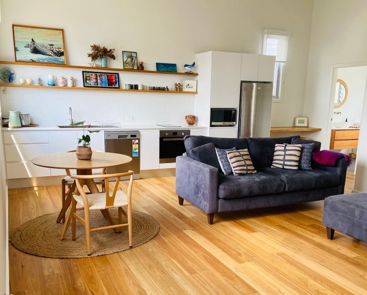 Boomerang Beach Upstairs Studio Apartment - Forster