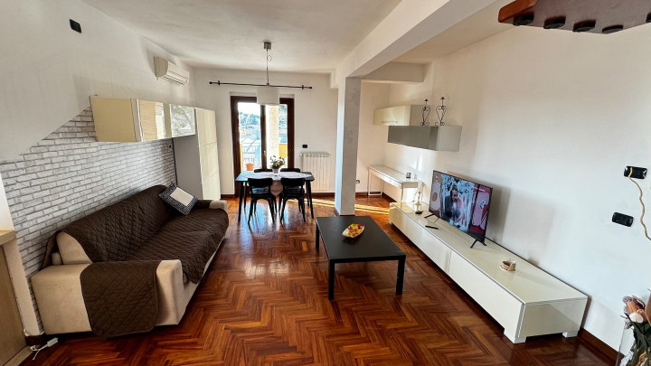 Come Rome From An Intimate And Elegant Residence - Marino
