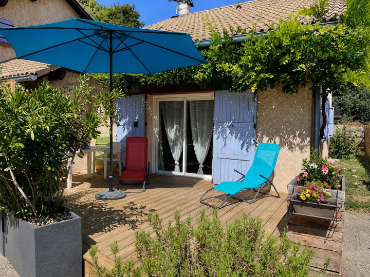 Spacious Duplex Two-bedroom Apartment With Terrace - Gap