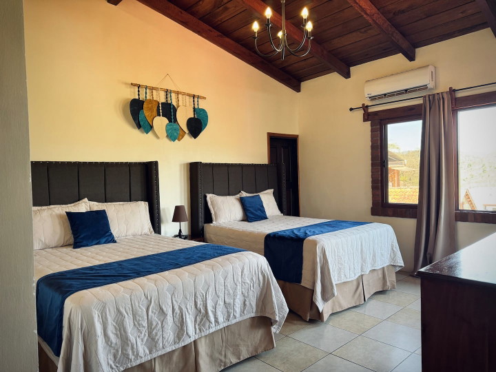 Casa Buena Vista 3 | Colonial, Peaceful And Comfortable - Honduras