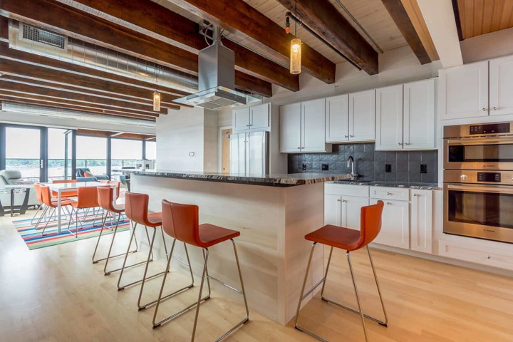 Penthouse Two Master Waterfront Suite With Rooftop - Portland, ME