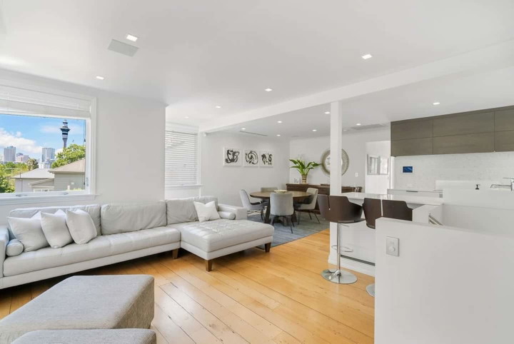 La Villa Sur Anglesea. - Auckland