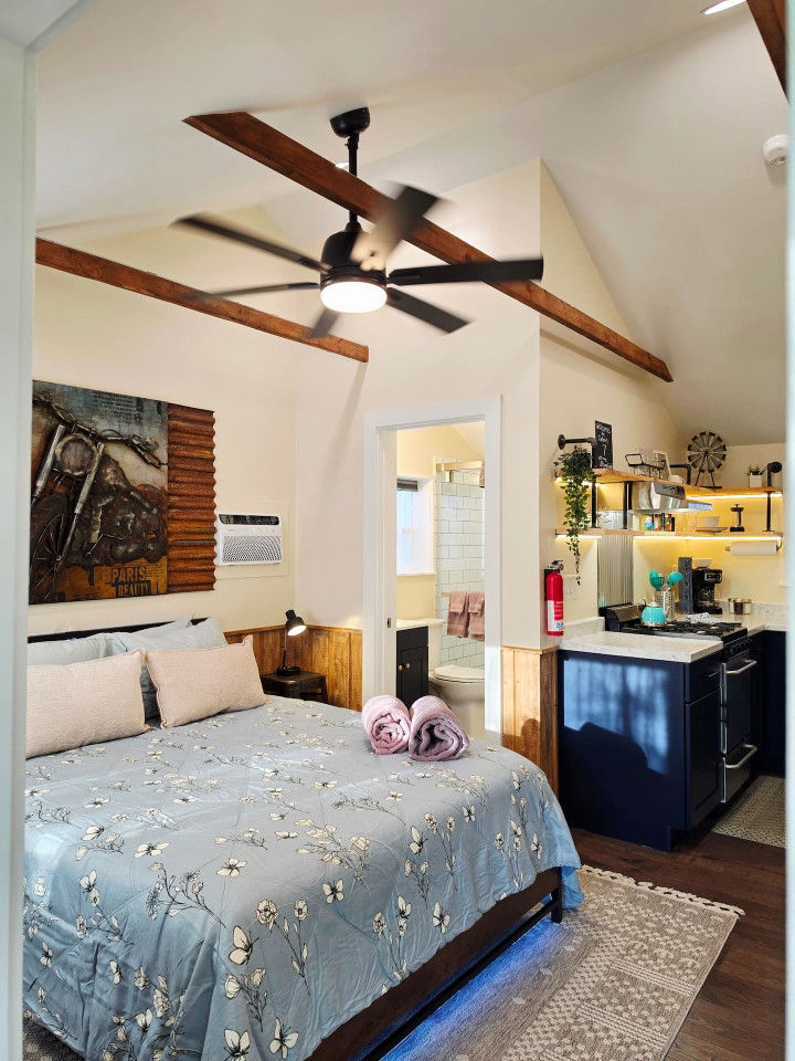 Charming Remodeled Cabin #7 Fire Pit, Near Springs - Glenwood Springs, CO