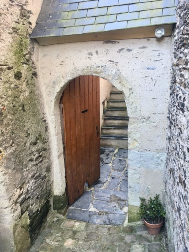 Small Studio In Old House - Angers
