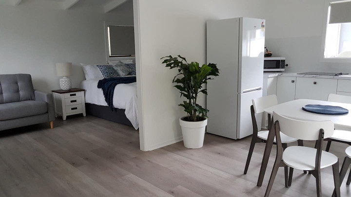 Private Studio Walk To Beach & Town - Pet Friendly - Byron Bay