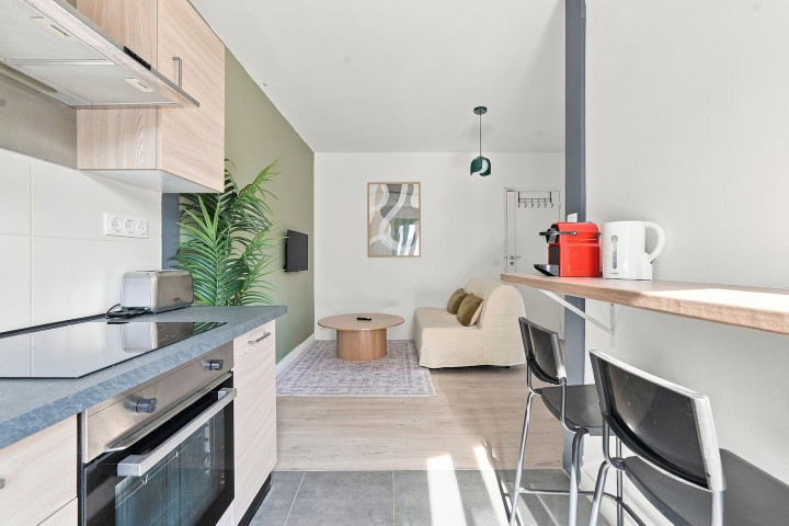 2p Cosy Et Décoré Avec Soin, Très Bien Placé - Asnières-sur-Seine