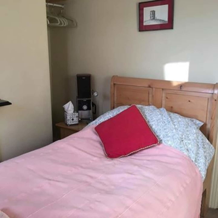Cosy Single Room With Views With Private Bathroom - Buxton, UK