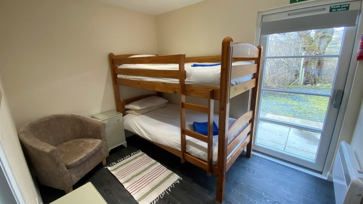Dervaig Hall Hostel. Cuin 2 Bed En-suite - Isle of Mull