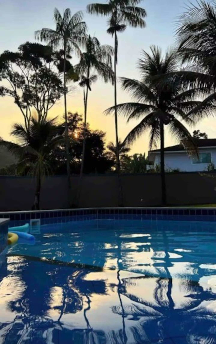 Casa Com áRea De Lazer Completa, Itaipú - Niterói. - Niterói