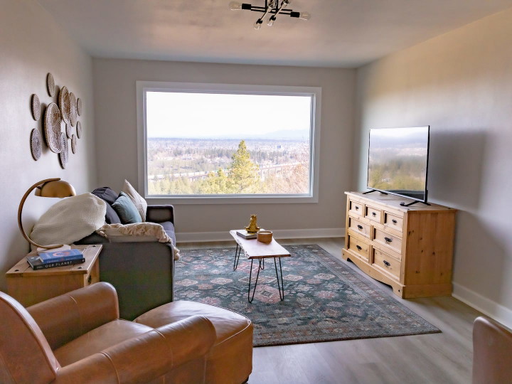 Spectacular City View On Grandview Ave - Spokane, WA
