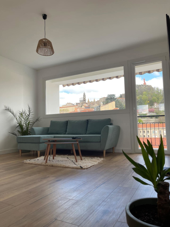 Appartement Le Puy-en-velay 6 P - Brives-Charensac