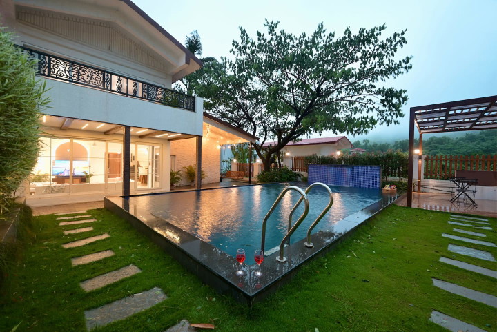 Tara Staycation Monte Luxury | 3.5 Bhk W/ Huge Pool - Khopoli