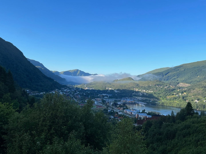 Bergen: From Fjord To Mountain - Bergen
