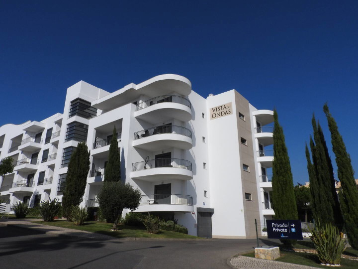 Lovely Apartment Overlooking The Pool And Tennis Court With Sea View - Algarve