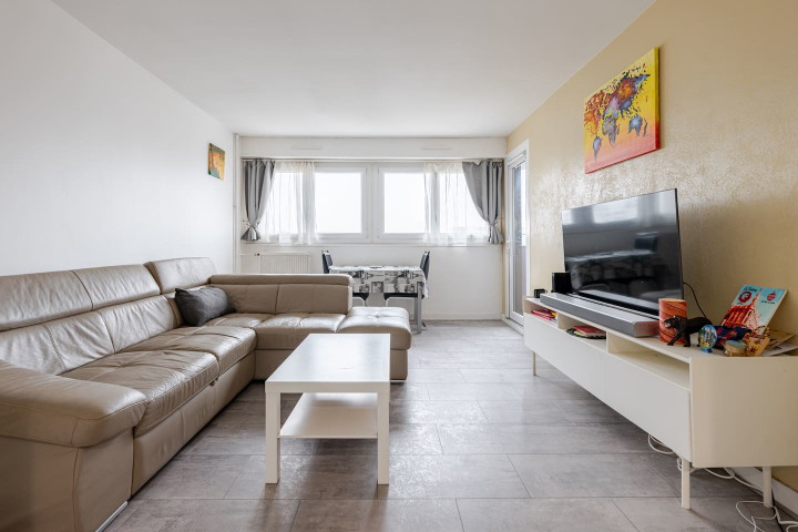 Cozy Apartment With Balcony  Metro L8  Paris - Créteil