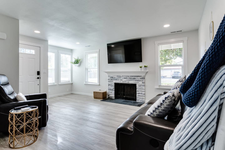 Fully Updated- Fantastic Central Eugene Location - 尤金