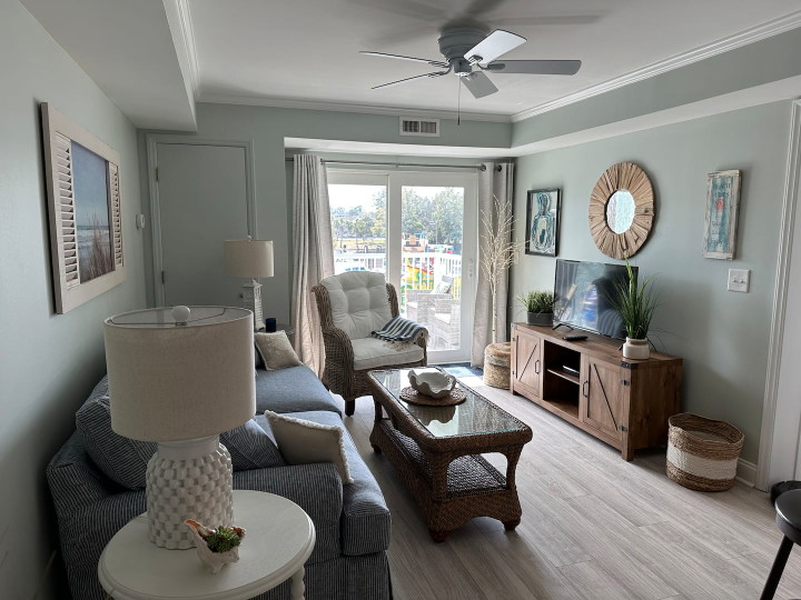 10 Min Walk To Litchfield Beach And Shopping. - Murrells Inlet, SC