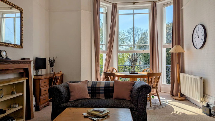 Period Suntrap Gem: Sea View, 5min To Sea/station - Battle