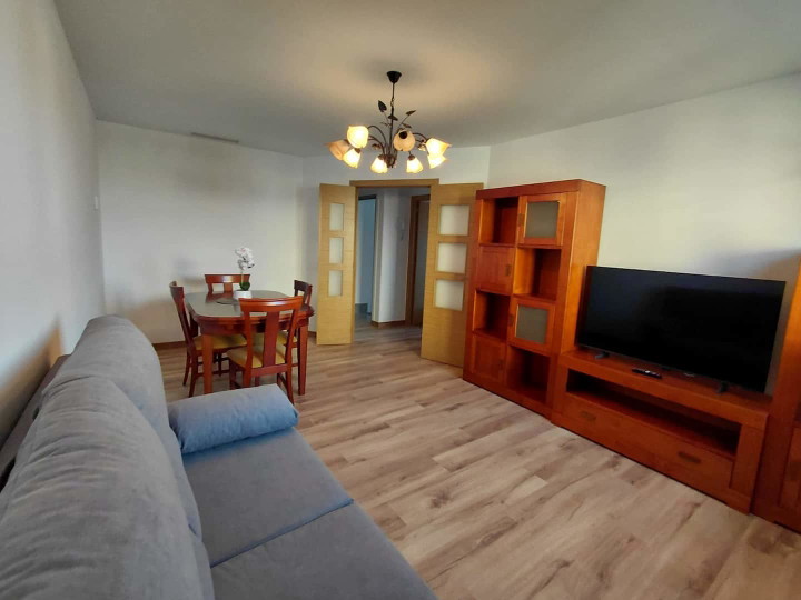 A Beautiful Flat In The Town Of Redueña - La Cabrera