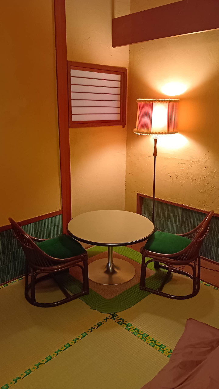 Flexible Check-in/check-out 12 Pm/kawaramachi Station 3-minute Walk/maximum 6 People/3 Bedrooms/1 Bath, 2 Toilets - Takamatsu