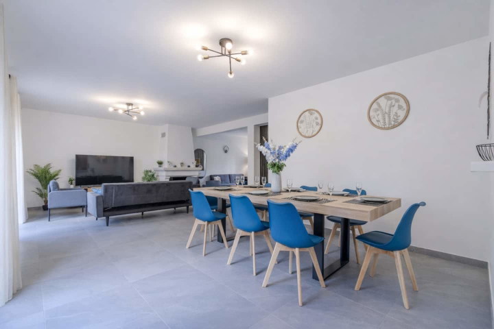 Maison Familiale Jardin & Jeux 12 Pers Disney P12 - Meaux
