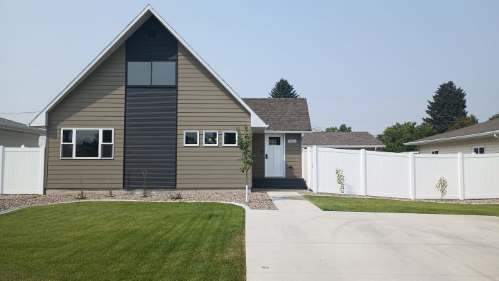 Beautiful New Home W/ Two Master Suites - Great Falls, MT