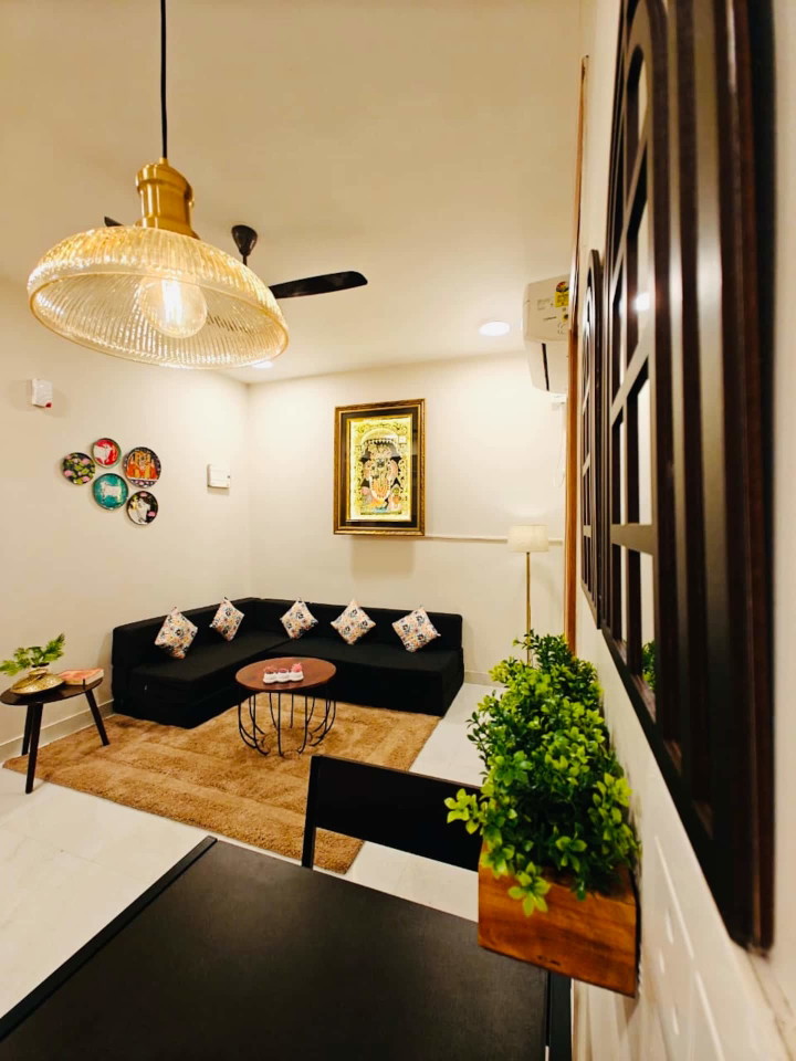 Parivartan|1bhk Timeless Classic| Vrindavan Escape - Vrindavan