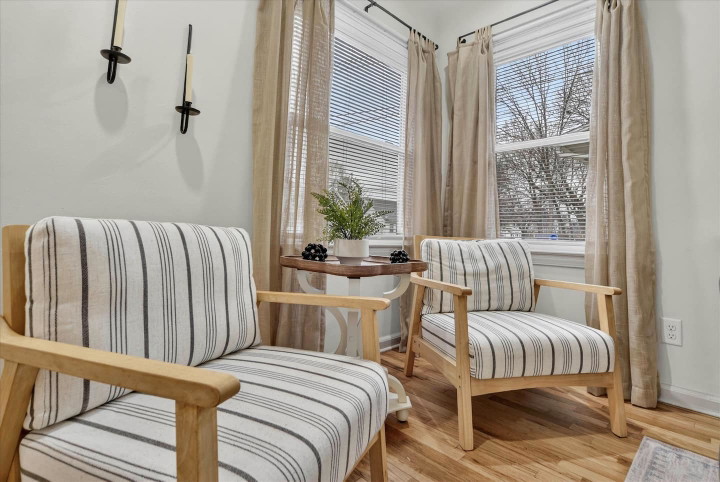 Southern Comfort Cottage + Large Deck | Near Msu - East Lansing, MI
