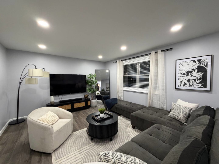 The Cozy Retreat | Modern Home Near Owings Mills - Owings Mills, MD
