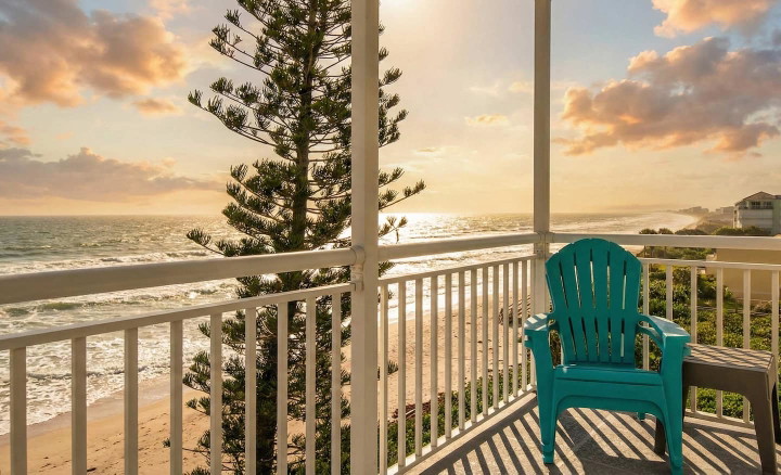 Sunrise At The Beach: 2br Apt With Scenic Views! - Satellite Beach, FL