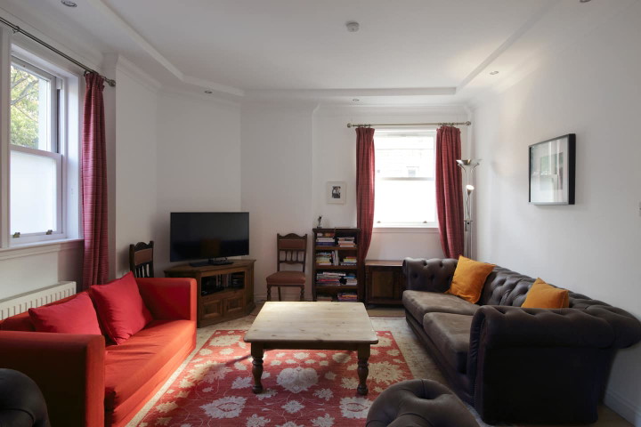 Family-friendly 3-bedroom Self-contained Flat - Edinburg