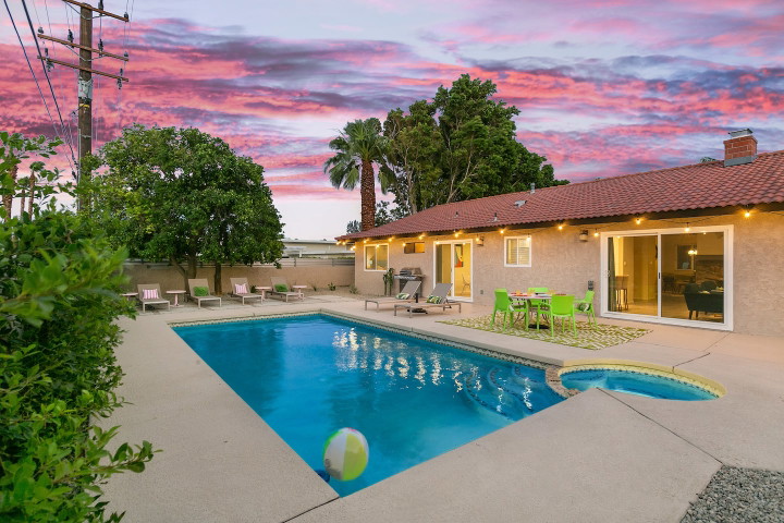 Heated Pool & Jacuzzi, Retro 4br Palm Springs Home, Mtn Views, Lic #4299 - Palm Springs, CA