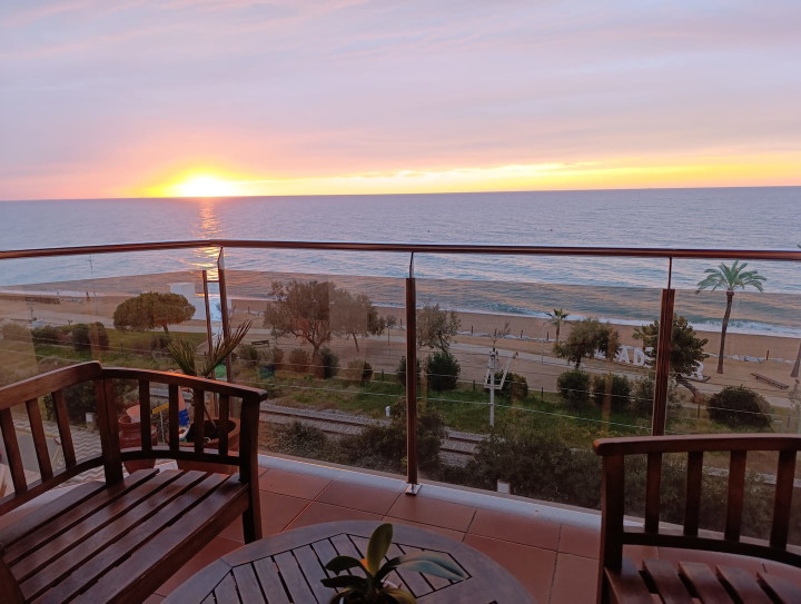 Dúplex Davant De Mar Amb Terrassa Privada I Vistes - Pineda de Mar