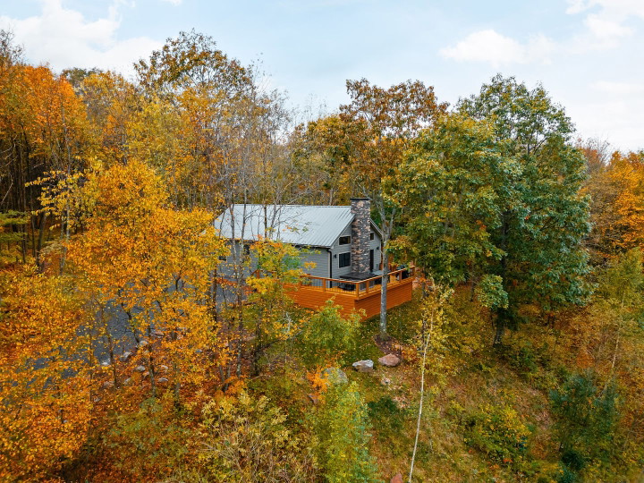 Hilltop Cabin For 7-hot Tub, Fire Pit, Ev Charger - Deep Creek Lake, MD