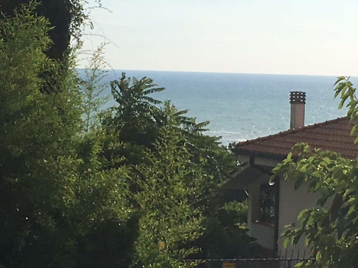 Petite Villa Vallonnée Avec Vue Sur Ladriatique - Marches