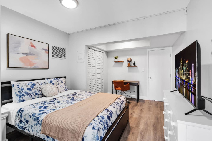 Spacious And Centrally Located 3br/2bath W/ Pool - Fort Lauderdale