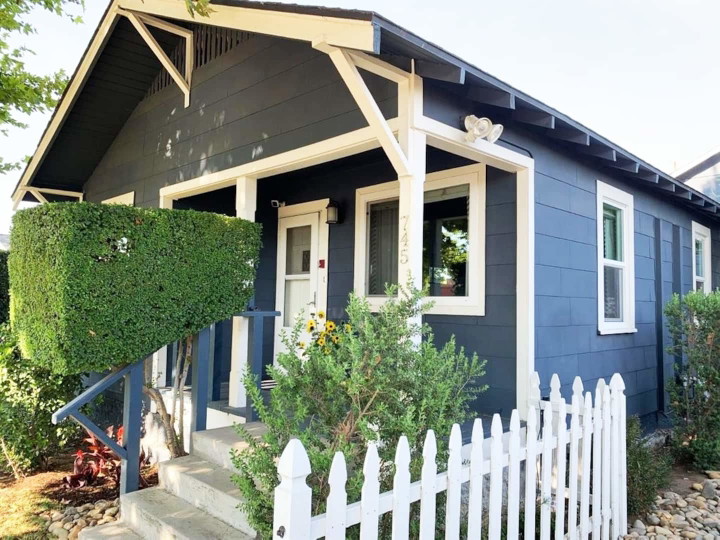 Blueberry Bungalow | Hip & Charm - Old Town Clovis - Clovis, CA