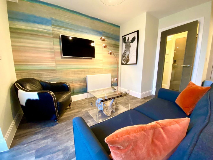 Stylish Apartment Inc. Free Parking & Fast Wifi - Poole