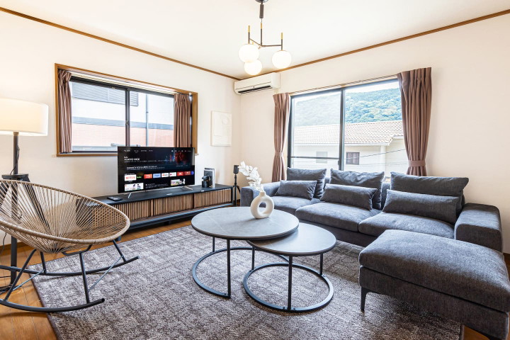 Hakone Base | Designer Villa For 11 | 4 Bedrooms - Odawara
