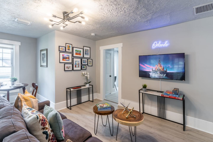 Private Home * King Bed Suite *Downtown Orlando* - Winter Park, FL